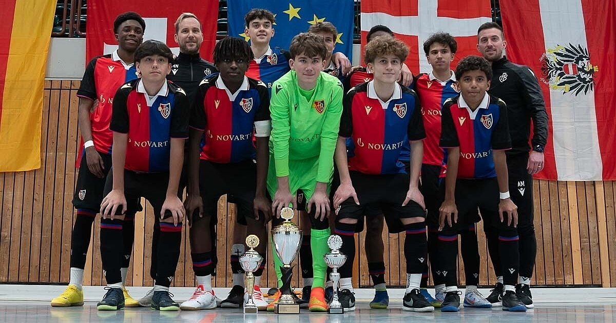 Hallenfußball: FC Basel gewinnt gegen FK… | Radio Charivari Würzburg